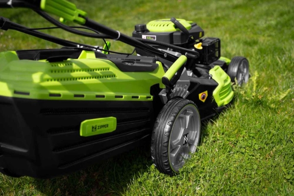 Buy Zipper lawn mower with e-start ZI-BRM52EST cheaper at Holzmann ...